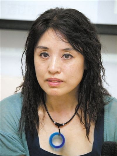 ZHAI YONGMING :: Kortárs Kínai Írók